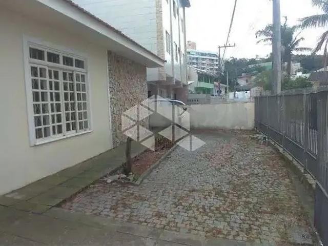 Casa / Sobrado para Venda em Florianópolis/SC Pantanal 6 Quartos