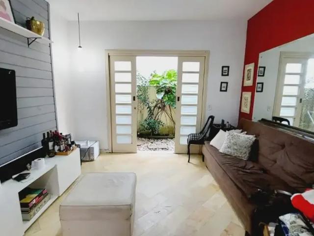 Casa / Sobrado para Venda em Florianópolis/SC Pantanal 8 Quartos