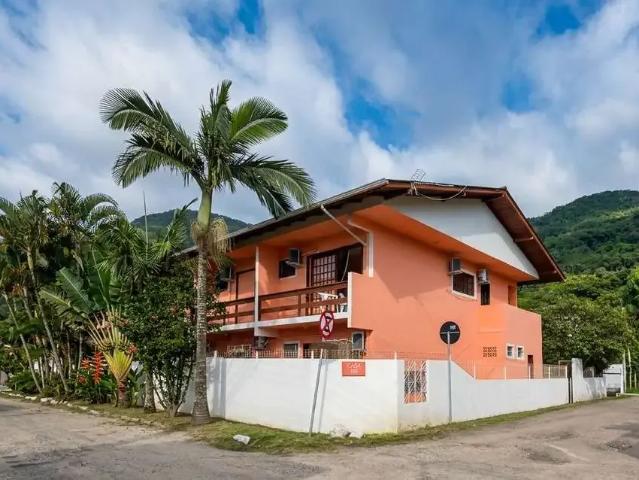 Casa / Sobrado para Venda em Florianópolis/SC Pântano do Sul 11 Quartos