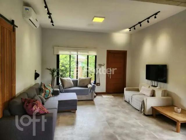 Casa / Sobrado para Venda em Florianópolis/SC Pântano do Sul 3 Quartos