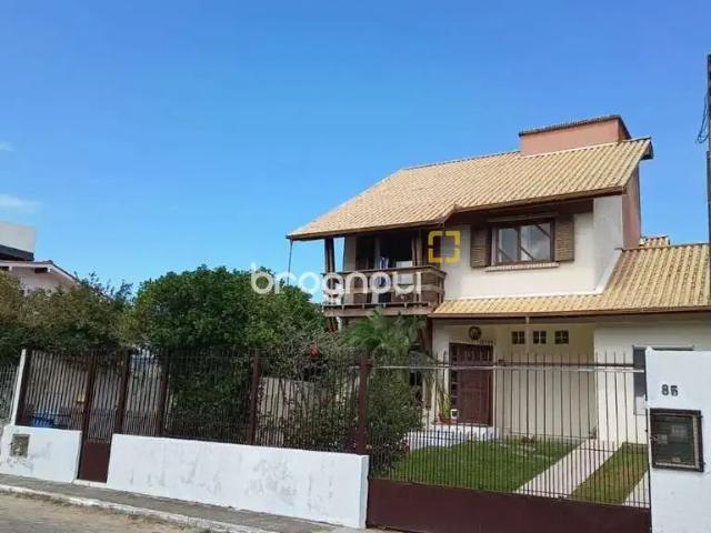 Casa / Sobrado para Venda em Florianópolis/SC Pântano do Sul 5 Quartos