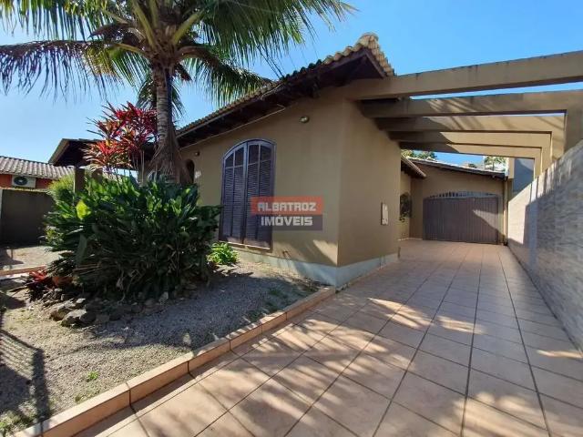 Casa / Sobrado para Venda em Florianópolis/SC Parque São Jorge 4 Quartos