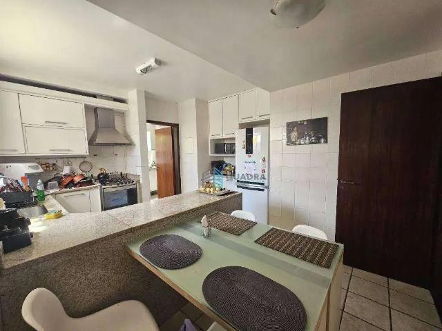 Casa / Sobrado para Venda em Florianópolis/SC Parque São Jorge 3 Quartos