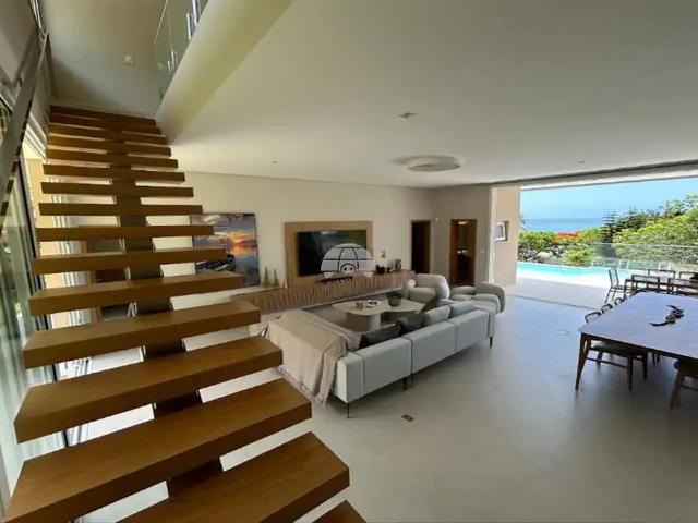 Casa / Sobrado para Venda em Florianópolis/SC Praia Brava 5 Quartos