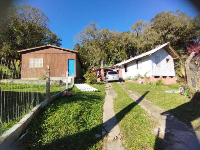 Casa / Sobrado para Venda em Florianópolis/SC Ratones 4 Quartos