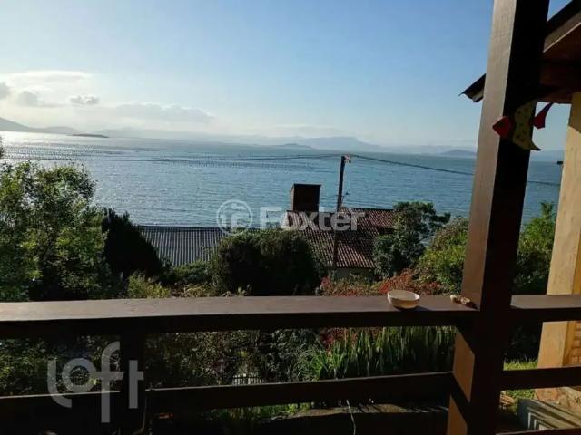 Casa / Sobrado para Venda em Florianópolis/SC Ribeirão da Ilha 4 Quartos