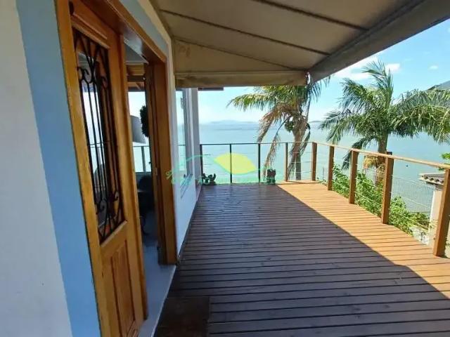 Casa / Sobrado para Venda em Florianópolis/SC Ribeirão da Ilha 4 Quartos