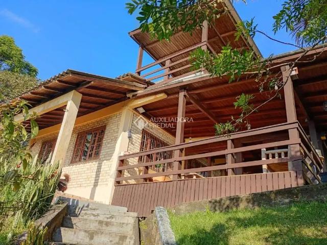 Casa / Sobrado para Venda em Florianópolis/SC Ribeirão da Ilha 4 Quartos