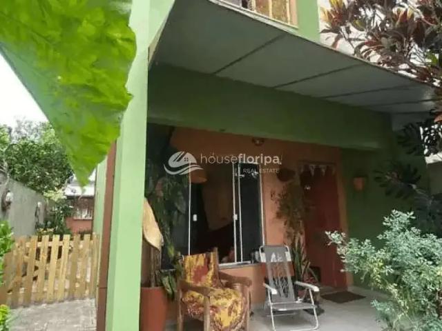 Casa / Sobrado para Venda em Florianópolis/SC Ribeirão da Ilha 2 Quartos