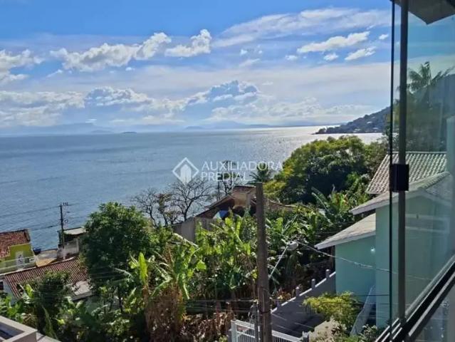 Casa / Sobrado para Venda em Florianópolis/SC Ribeirão da Ilha 2 Quartos