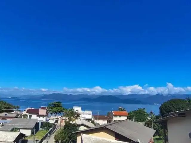 Casa / Sobrado para Venda em Florianópolis/SC Ribeirão da Ilha 2 Quartos