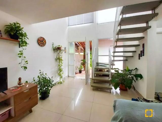 Casa / Sobrado para Venda em Florianópolis/SC Ribeirão da Ilha 2 Quartos