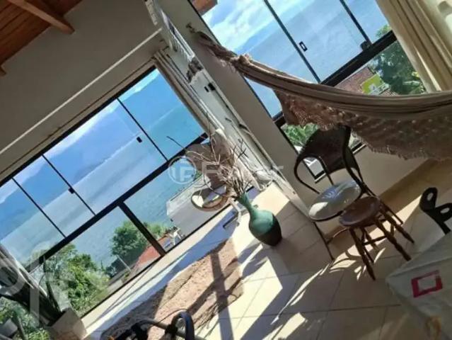 Casa / Sobrado para Venda em Florianópolis/SC Ribeirão da Ilha 2 Quartos