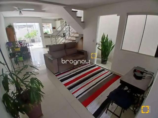 Casa / Sobrado para Venda em Florianópolis/SC Ribeirão da Ilha 2 Quartos
