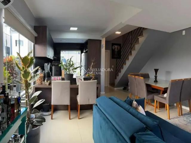 Casa / Sobrado para Venda em Florianópolis/SC Ribeirão da Ilha 3 Quartos