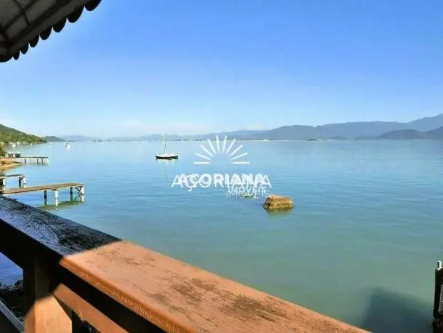 Casa / Sobrado para Venda em Florianópolis/SC Ribeirão da Ilha 3 Quartos