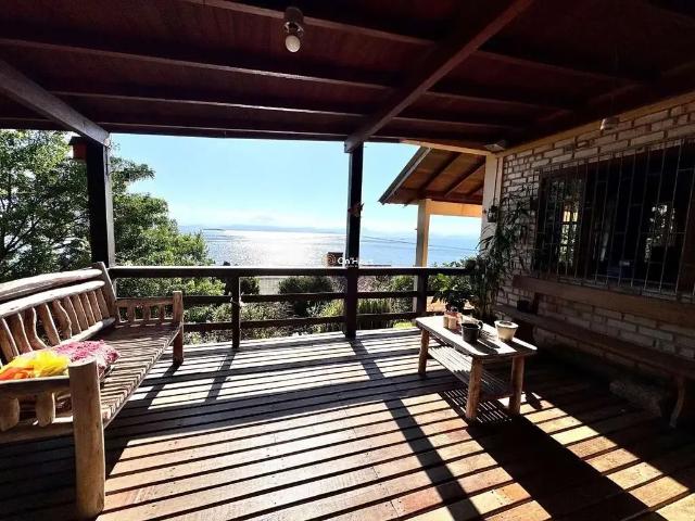 Casa / Sobrado para Venda em Florianópolis/SC Ribeirão da Ilha 3 Quartos