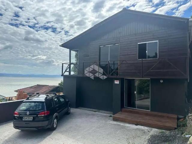 Casa / Sobrado para Venda em Florianópolis/SC Ribeirão da Ilha 3 Quartos