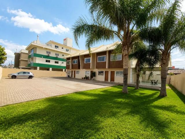Casa / Sobrado para Venda em Florianópolis/SC Ribeirão da Ilha 3 Quartos