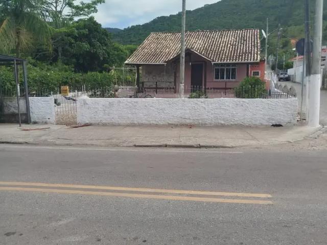 Casa / Sobrado para Venda em Florianópolis/SC Ribeirão da Ilha 3 Quartos