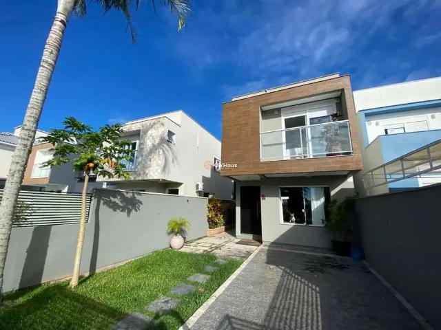 Casa / Sobrado para Venda em Florianópolis/SC Ribeirão da Ilha 3 Quartos