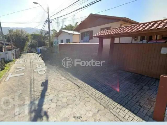 Casa / Sobrado para Venda em Florianópolis/SC Rio Tavares 3 Quartos