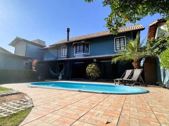 Casa / Sobrado para Venda em Florianópolis/SC Rio Tavares 3 Quartos