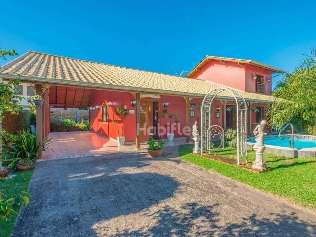 Casa / Sobrado para Venda em Florianópolis/SC Rio Tavares 3 Quartos