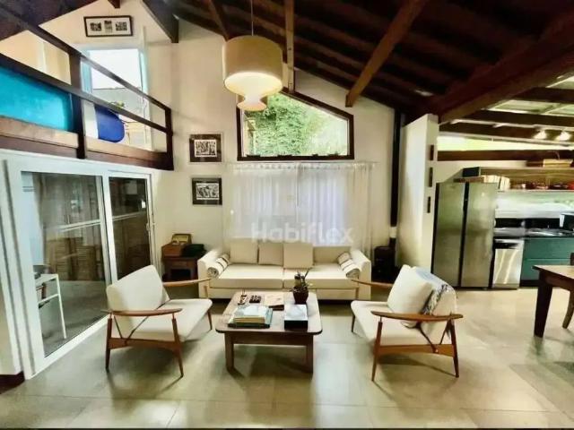 Casa / Sobrado para Venda em Florianópolis/SC Rio Tavares 3 Quartos