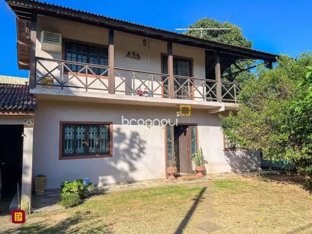 Casa / Sobrado para Venda em Florianópolis/SC Rio Tavares 3 Quartos