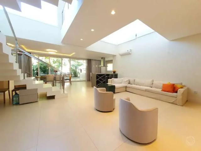 Casa / Sobrado para Venda em Florianópolis/SC Rio Tavares 4 Quartos