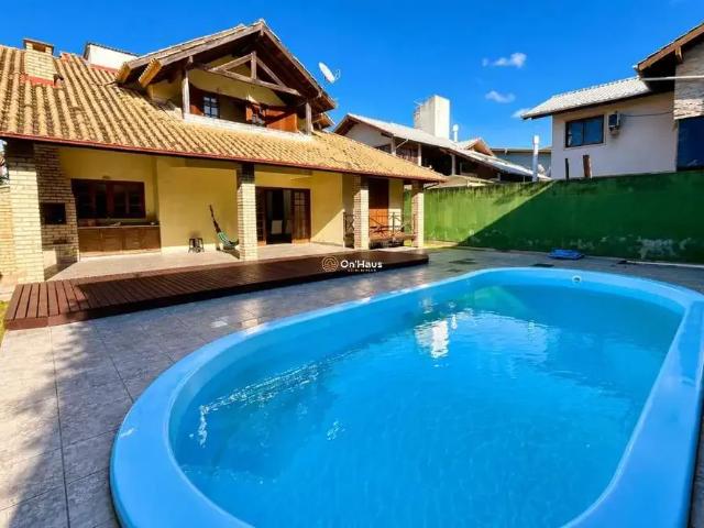 Casa / Sobrado para Venda em Florianópolis/SC Rio Tavares 4 Quartos