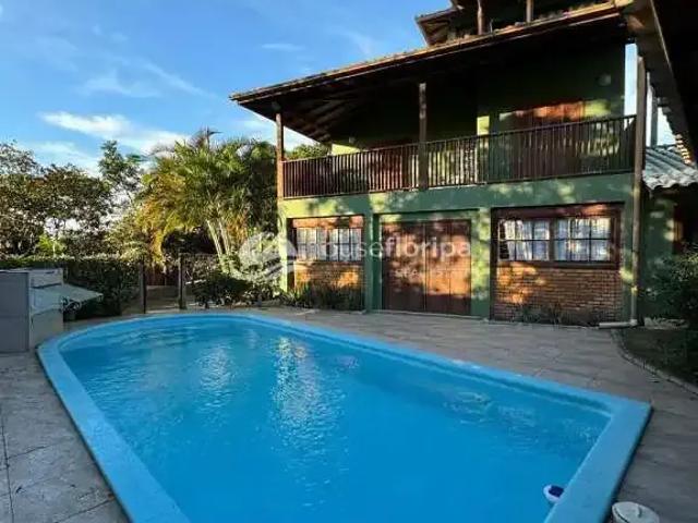 Casa / Sobrado para Venda em Florianópolis/SC Rio Tavares 4 Quartos