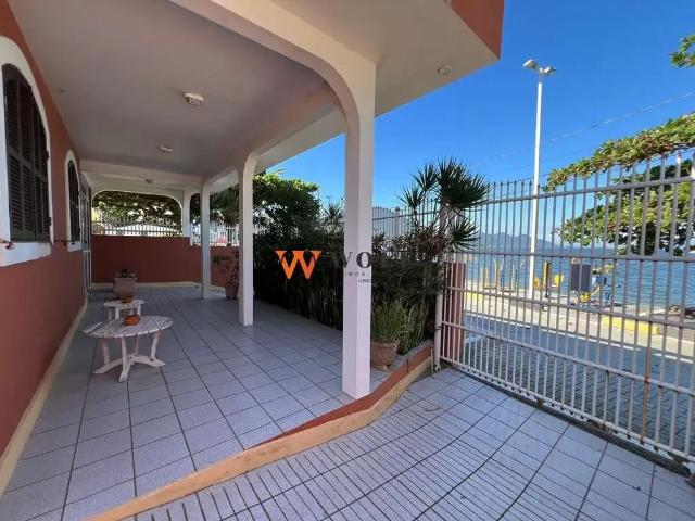 Casa / Sobrado para Venda em Florianópolis/SC Tapera 3 Quartos