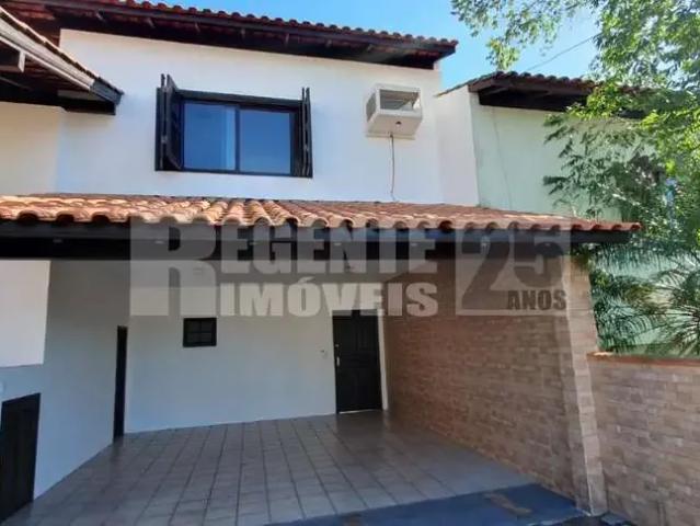Casa / Sobrado para Venda em Florianópolis/SC Trindade 3 Quartos