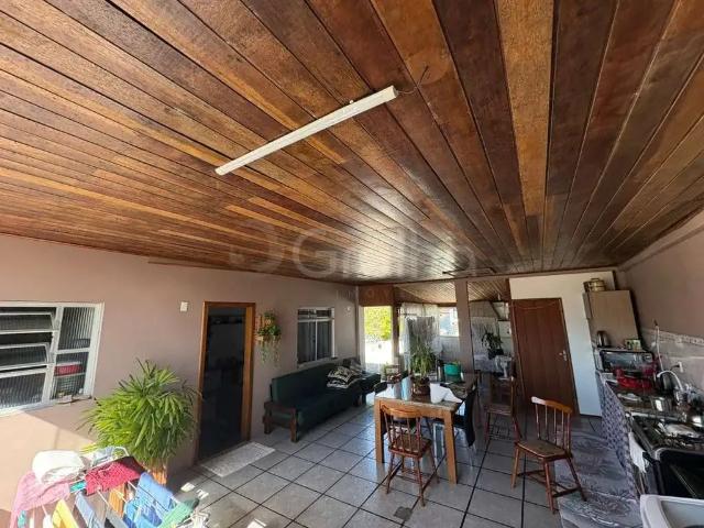 Casa / Sobrado para Venda em Florianópolis/SC Trindade 14 Quartos