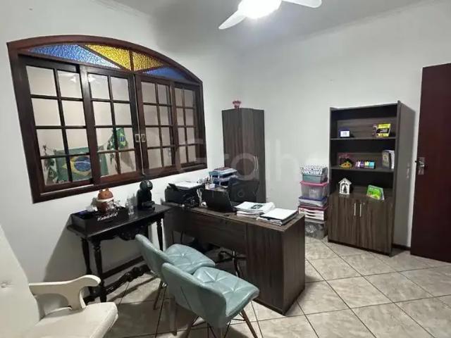 Casa / Sobrado para Venda em Florianópolis/SC Trindade 4 Quartos
