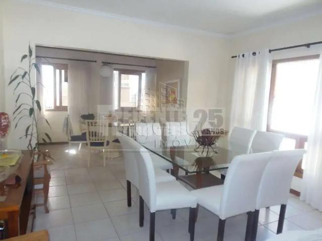 Casa / Sobrado para Venda em Florianópolis/SC Trindade 4 Quartos