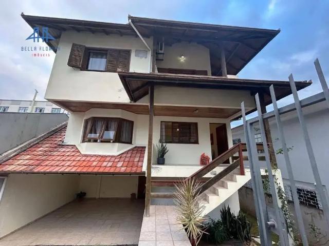 Casa / Sobrado para Venda em Florianópolis/SC Trindade 4 Quartos