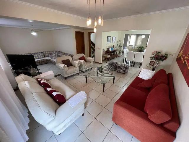Casa / Sobrado para Venda em Florianópolis/SC Trindade 4 Quartos