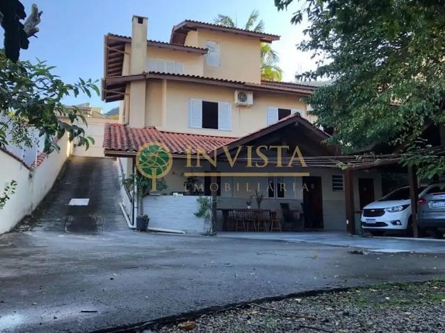 Casa / Sobrado para Venda em Florianópolis/SC Trindade 5 Quartos