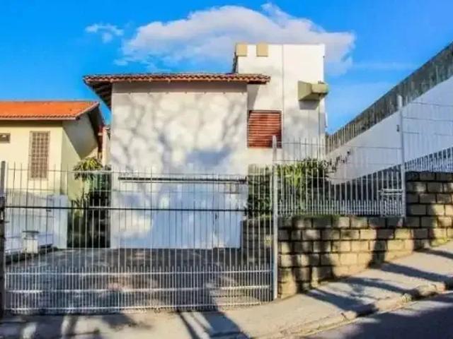 Casa / Sobrado para Venda em Florianópolis/SC Trindade 6 Quartos