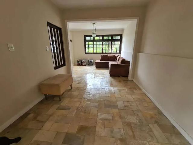 Casa / Sobrado para Venda em Florianópolis/SC Trindade 6 Quartos