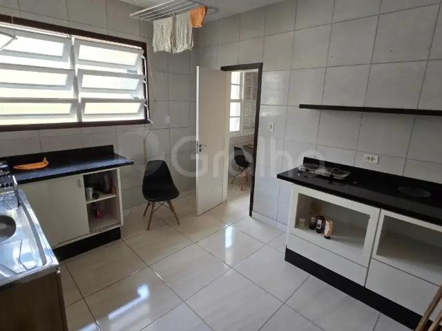 Casa / Sobrado para Venda em Florianópolis/SC Trindade 9 Quartos
