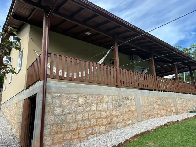 Casa / Sobrado para Venda em Florianópolis/SC Vargem Grande 3 Quartos