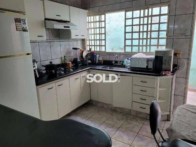Casa / Sobrado para Venda em Franca/SP Vila Exposição 4 Quartos