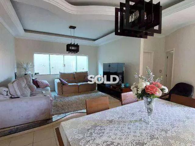 Casa / Sobrado para Venda em Franca/SP Vila Totoli 4 Quartos