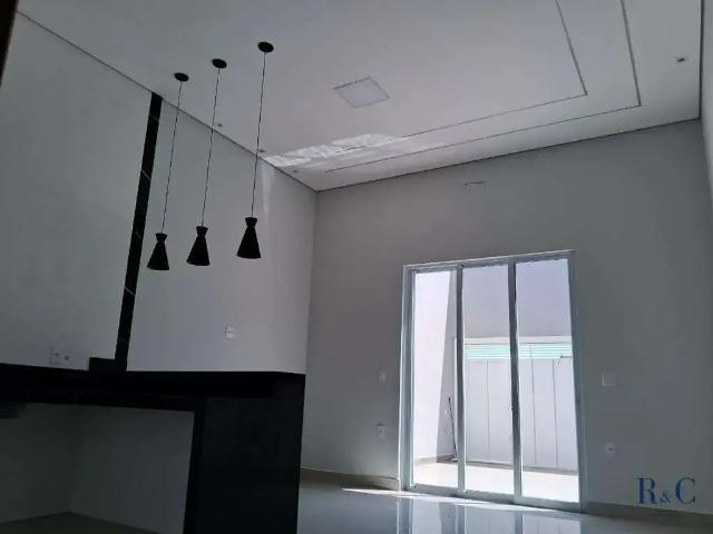 Casa / Sobrado para Venda em Franca/SP Villagio Mundo Novo 3 Quartos
