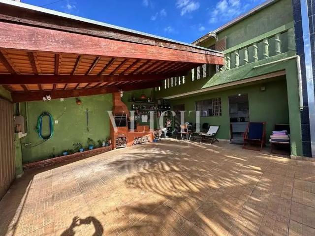 Casa / Sobrado para Venda em Franca/SP City Petrópolis 2 Quartos