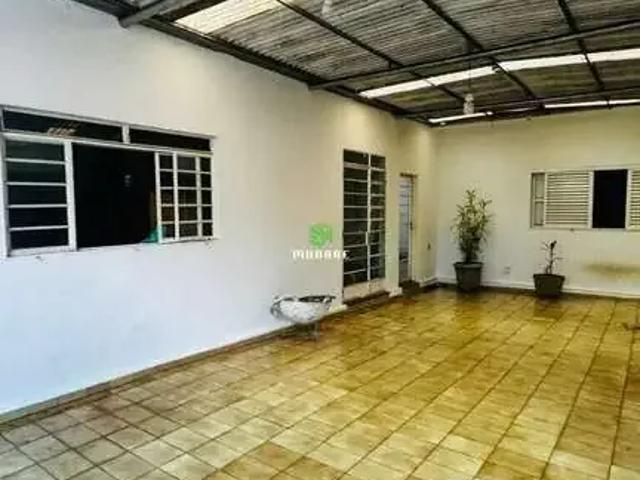 Casa / Sobrado para Venda em Franca/SP Estação 4 Quartos